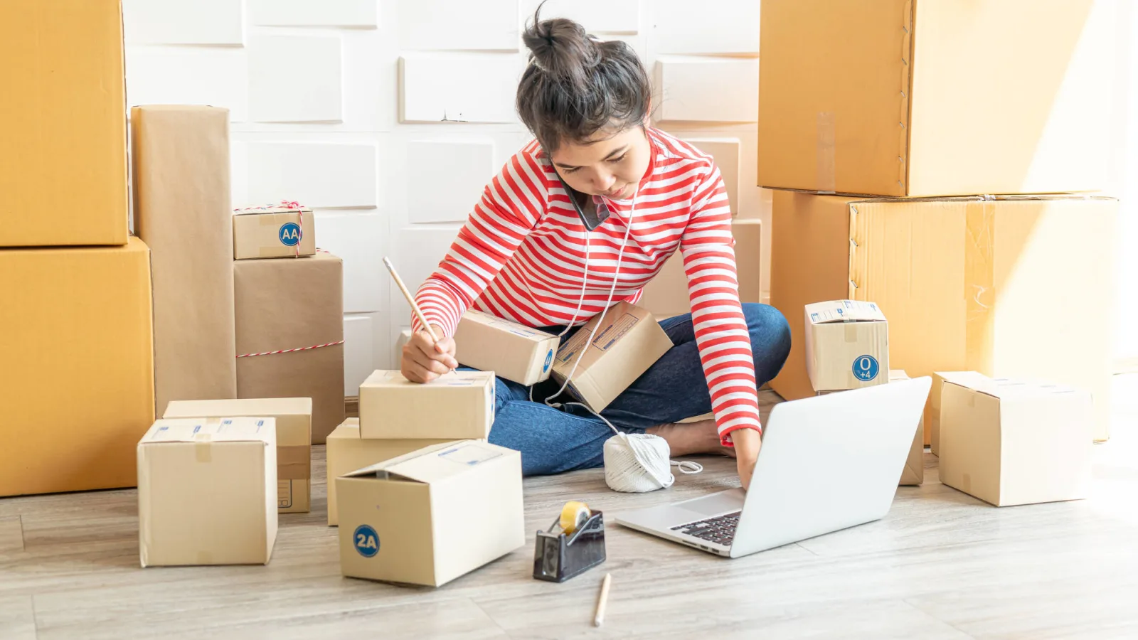 Selling vs. Swapping Items: Which is Better for You? | 4Swapp